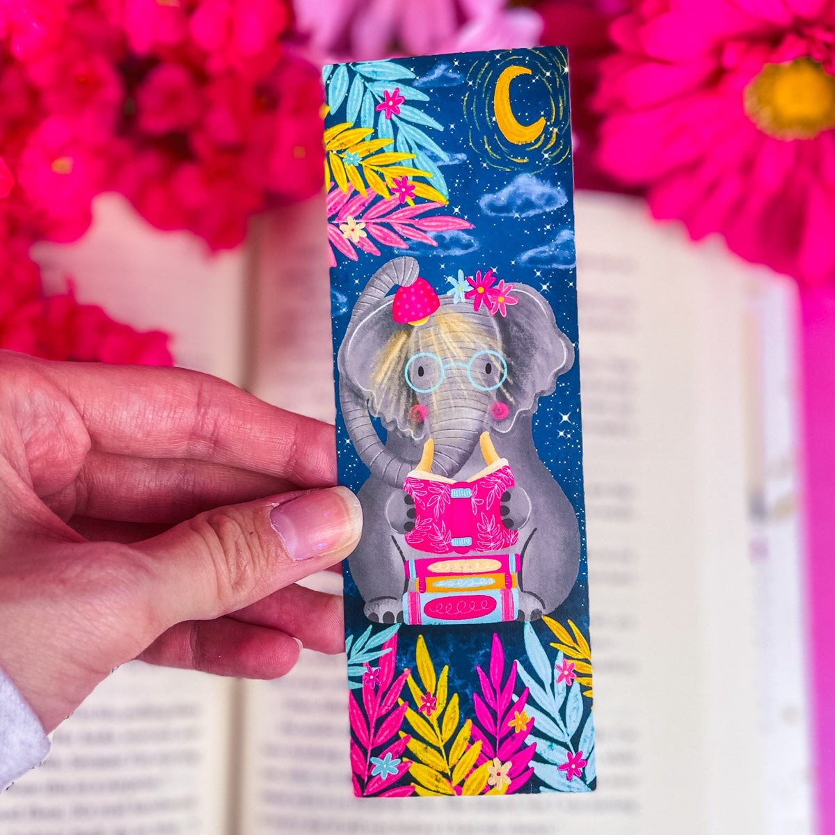Reading Elephant Bookmark – Emily Cromwell Designs