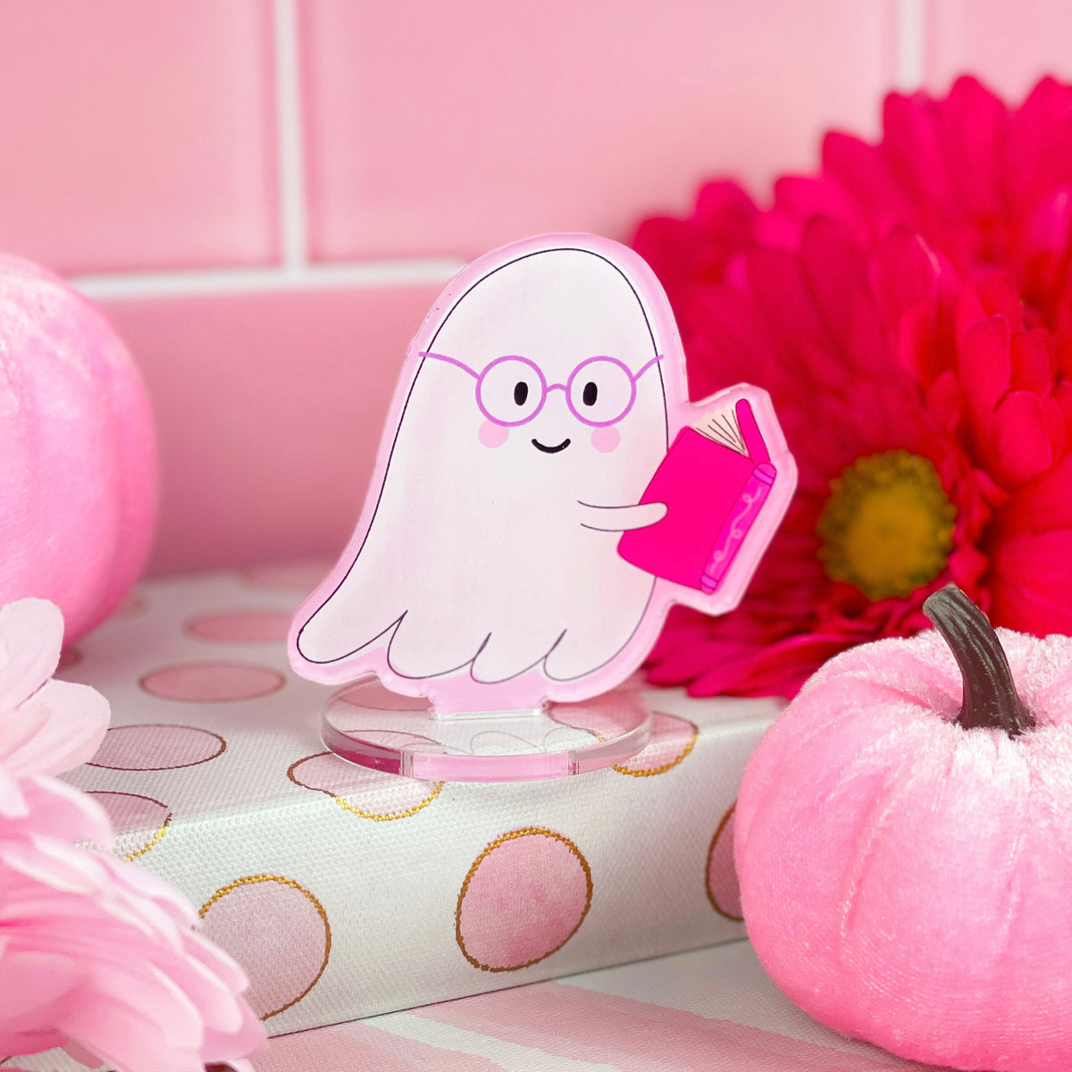 Boonard Ghost Acrylic Bookshelf Decor – Emily Cromwell Designs